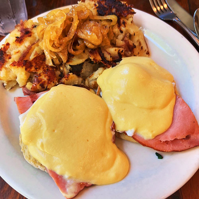 Eggs Benedict that would make the Pope himself convert to the Church of Hollandaise. A religious experience on a plate.