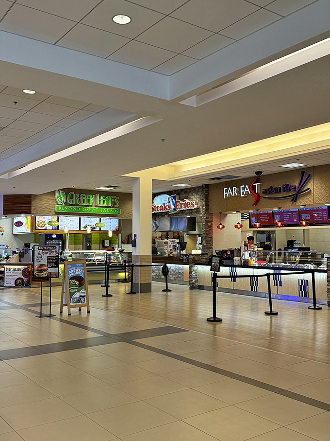 A culinary crossroads where Green Leaf's healthy options neighbor Far East's Asian fare. Shopping burns calories, right?