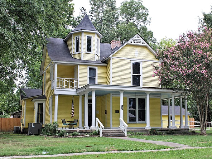 Historic Victorian homes in Wynne showcase architecture that's survived longer than most modern appliances, and they're still standing proud.