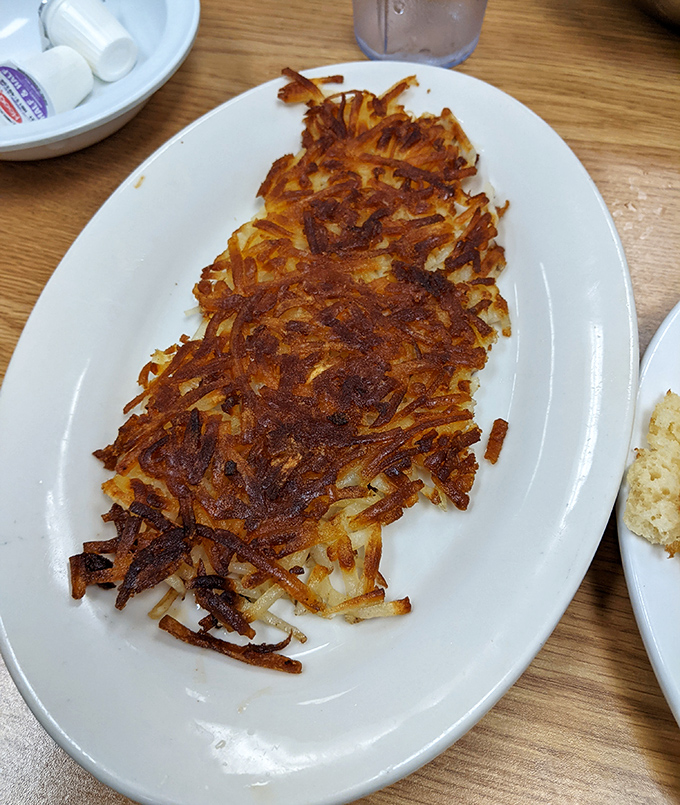 These aren't just hash browns; they're a crispy, golden-brown testament to potato perfection. The ideal supporting actor to any breakfast performance.