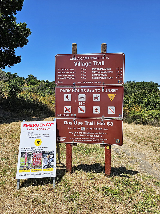 Trail markers that actually tell you where you're going &ndash; a revolutionary concept that other parks should consider adopting!