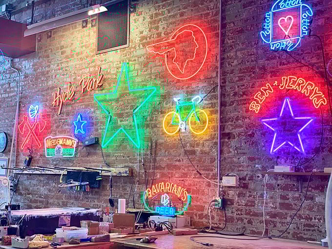 A neon workshop where stars, bicycles, and hearts come to life&mdash;like watching the birth of the Vegas Strip in miniature.