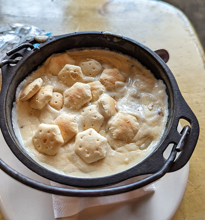 Clam chowder so authentic you'll check your GPS to make sure you haven't somehow teleported to New England. Those oyster crackers are just the bonus round.