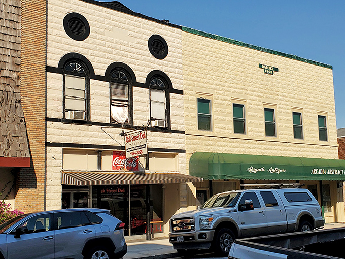 Oak Street Deli's classic storefront promises simple pleasures – sometimes the best lunch comes with a Coca-Cola sign and zero pretension.