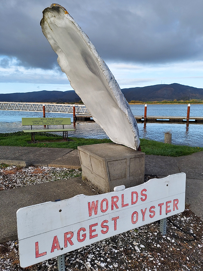 The bay stretches out behind the giant oyster, proving this quirky attraction comes with legitimately gorgeous water views.