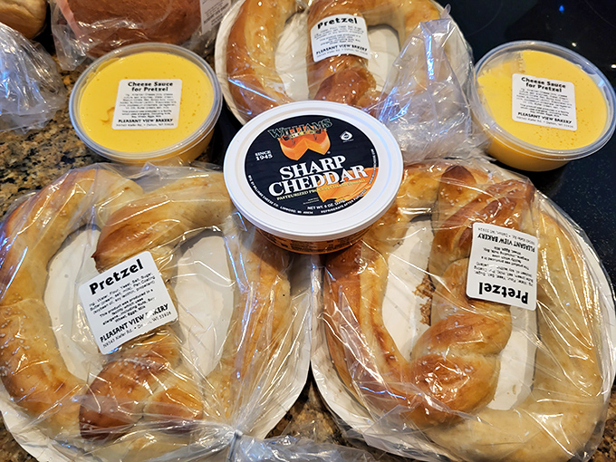 Soft pretzels and sharp cheddar&mdash;a match made in Wisconsin heaven that makes those mall pretzel stands look like they're not even trying.