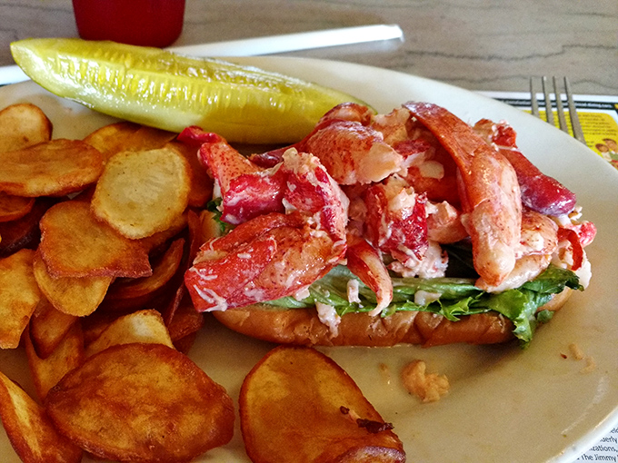 The lobster roll that launched a thousand road trips. Chunky lobster meat nestled in buttery goodness with crispy chips standing guard.