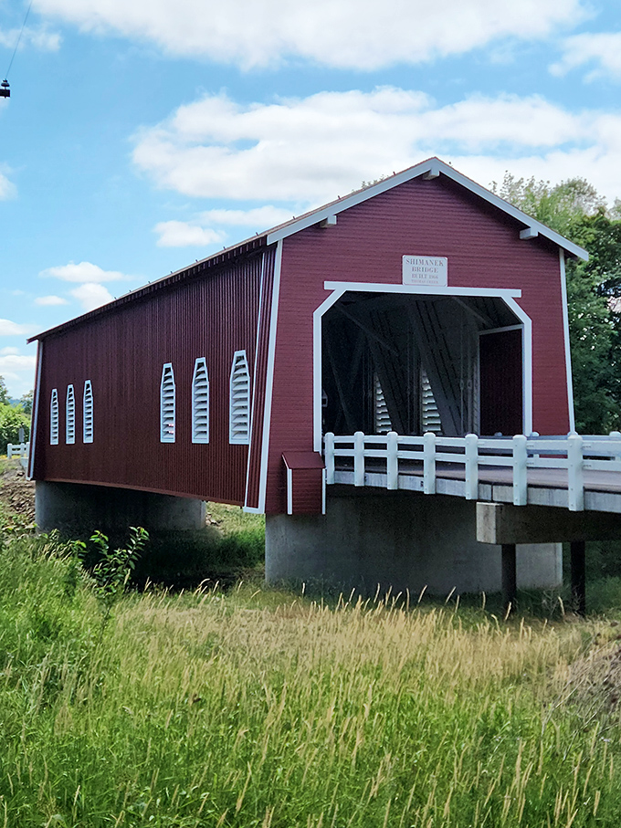The bridge's louvered windows aren't just for show—they reduce wind pressure and illuminate the interior, proving our ancestors were both practical and artistic.