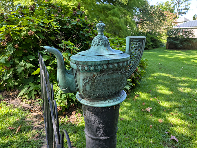 This isn't just any teapot monument&mdash;it's a bronze reminder that Edenton's women were stirring up revolution before it was fashionable.