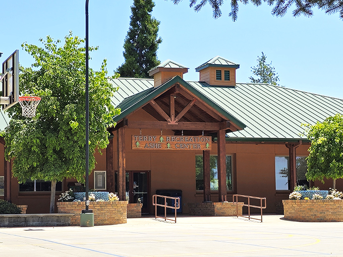 The Terry Ashe Recreation Center stands as a hub of community life. Its rustic mountain architecture perfectly complements the town's natural surroundings.