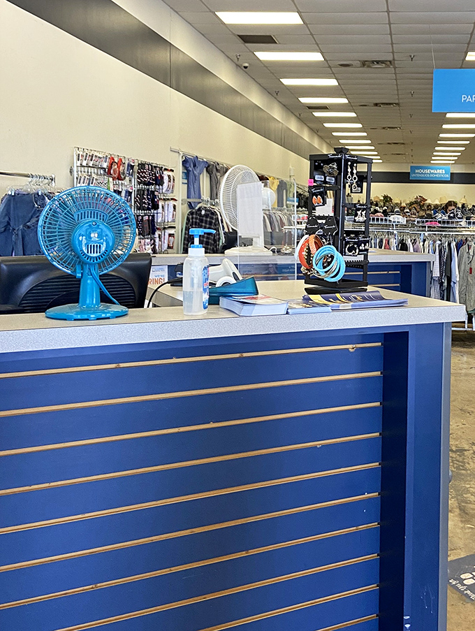 The checkout counter&mdash;the final frontier between you and victory, where that blue fan might be cooling off the day's hottest deals.