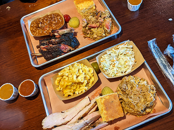 BBQ platters that make you want to invent special occasions just to return&mdash;mac and cheese that's practically a religious experience and cornbread worth fighting over.