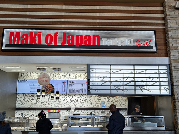 Maki of Japan brings welcome sustenance to weary shoppers. Nothing fuels a second round of bargain hunting like teriyaki and sushi.