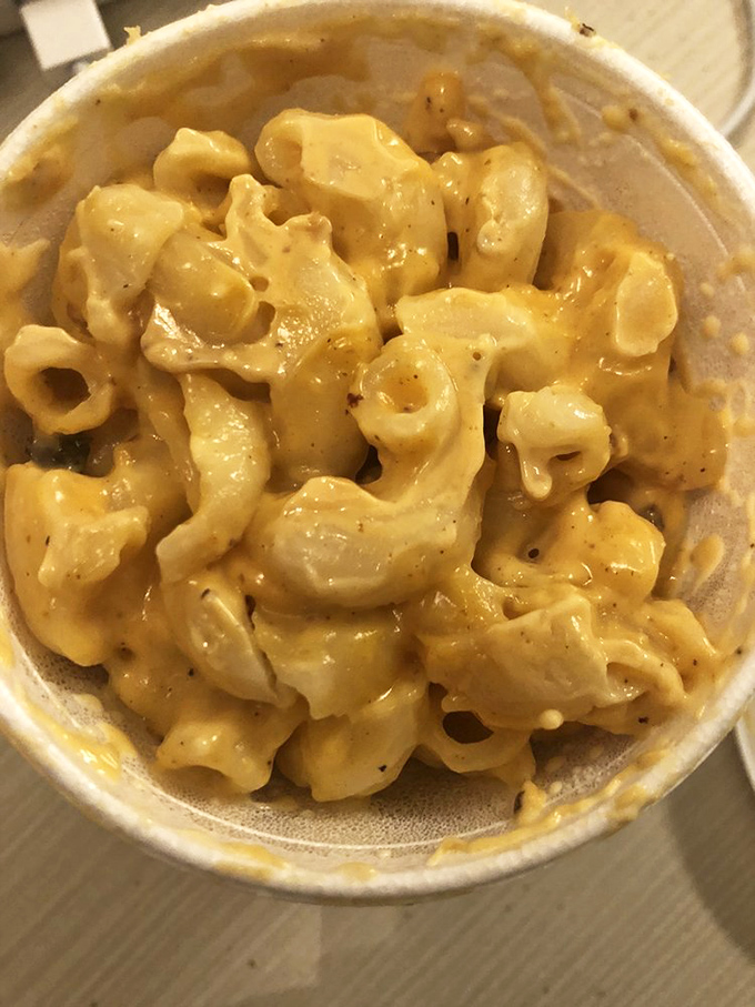 Mac and cheese so creamy and rich it should be illegal in at least seven states. Diet plans, consider yourselves officially abandoned.