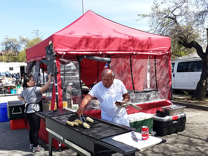 The universal language of sizzling corn. This food vendor creates the soundtrack and aromas that fuel serious treasure hunting.