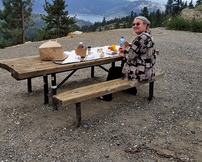 Dining with a view that makes five-star restaurants jealous. Forget fancy tablecloths&mdash;this picnic spot offers the kind of ambiance money can't buy.