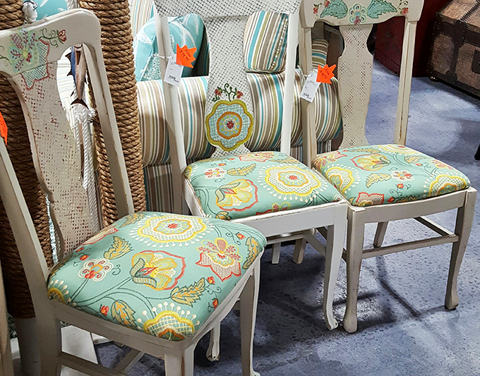 These cheerful dining chairs prove that mixing patterns isn't chaos&mdash;it's called having a personality and knowing how to use it.