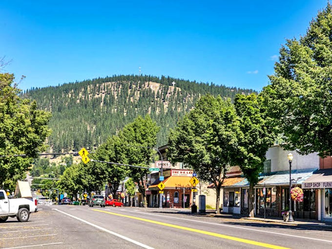 Colville's sunny main street leads straight to that majestic hill &ndash; nature's exclamation point on small-town perfection!