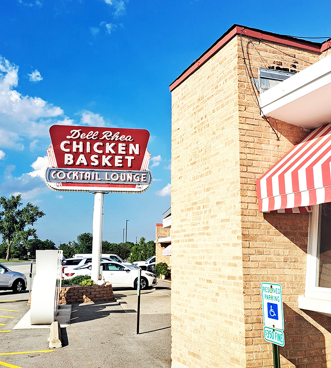 That vintage roadhouse sign promises fried chicken so good, it stops traffic on old Route 66.