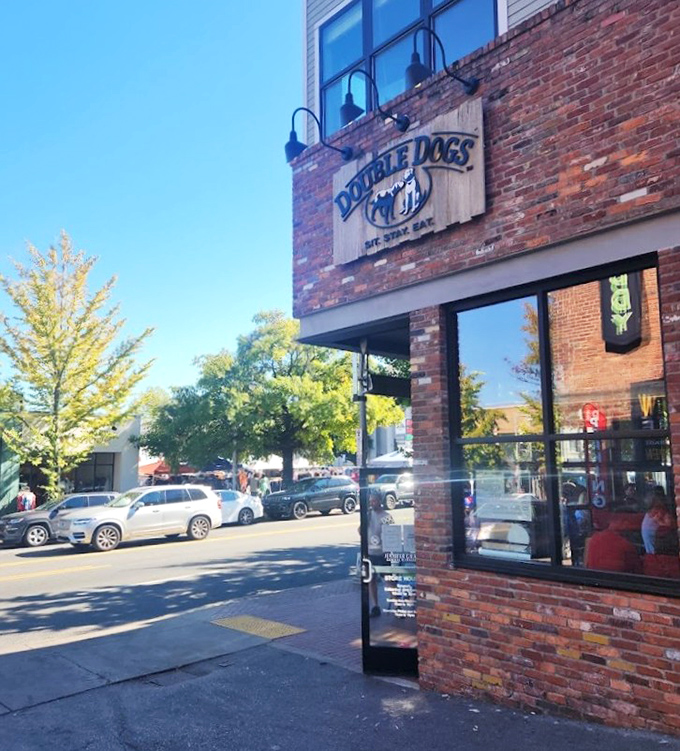 This modern brick building houses a sports lover's dream&mdash;great hot dogs, cold drinks, and games on every screen.