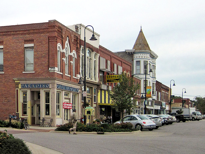 Fairfield's historic downtown buildings showcase the architectural details that make Iowa's small towns architectural treasures.