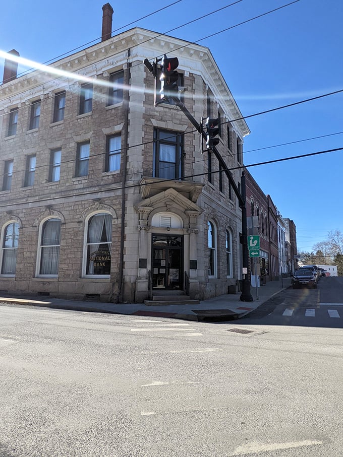 Fayetteville's downtown blends old-world charm with new-world adventure, all at prices that actually make sense today.