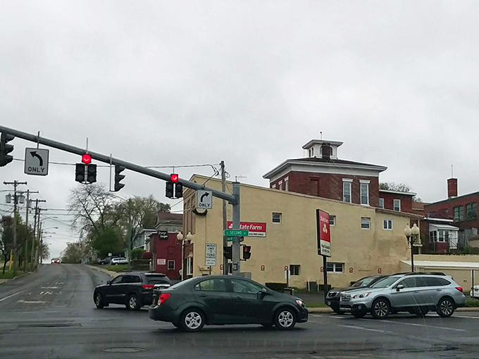 Fulton's downtown stretches invitingly, offering everything you need within an easy, comfortable walking distance.