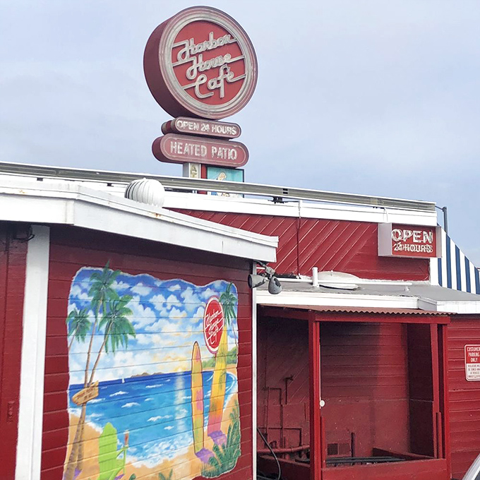 Ocean breezes and comfort food create the perfect combination for meals that feed both body and soul.