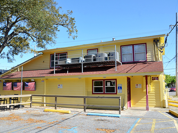 American flags flutter outside this time-capsule of a burger joint. Jerry's doesn't need fancy frills when the food speaks volumes.