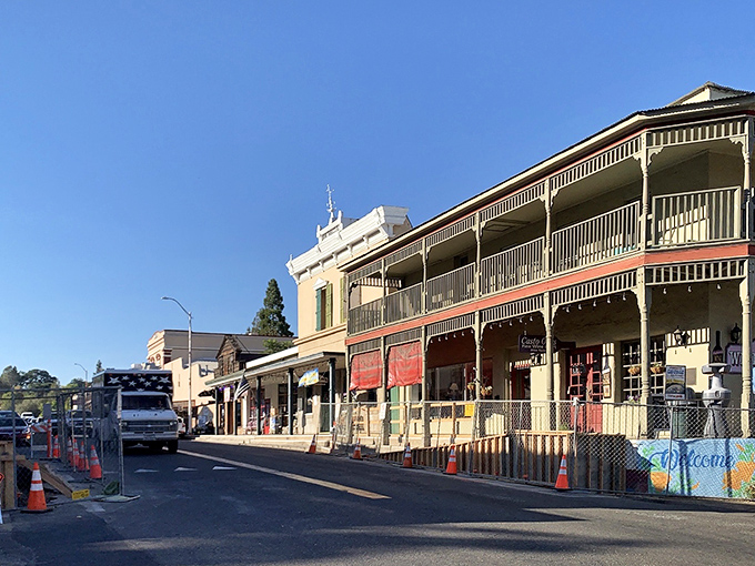 Mariposa's sloping main street showcases Gold Rush architecture that still serves the community.