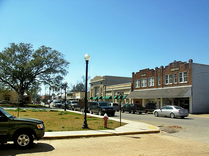 Bastrop&rsquo;s courthouse square stands as a symbol of civic pride, where classic architecture meets small-town Louisiana charm.