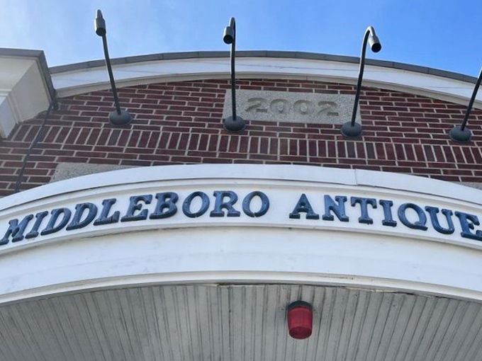 That curved brick entrance is like a time portal. Step through and suddenly you're surrounded by the greatest hits of American nostalgia.