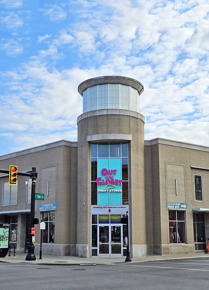 This cylindrical building stands out like a lighthouse guiding thrift store sailors to shopping salvation.