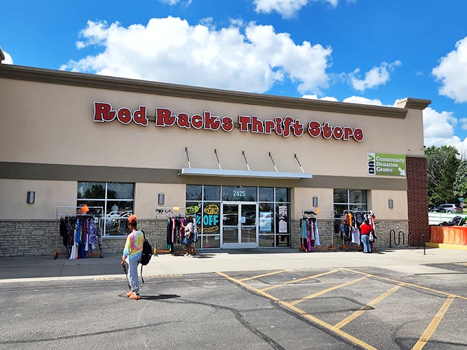 Red Racks' patriotic mission shines through in every detail, from signage to the cause behind it.