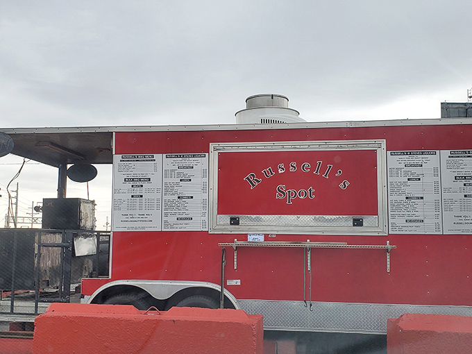Food trucks are like ice cream trucks for grown-ups &ndash; except this one brings the smokehouse! 