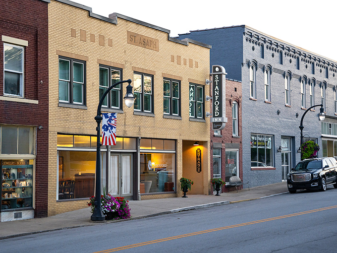 Stanford&rsquo;s historic main street shines with a blend of architectural styles that harmonize across the decades.