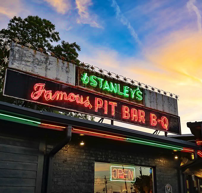 Stanley's neon sign glows like a BBQ beacon in the night. When those lights are on, good times and great food await.