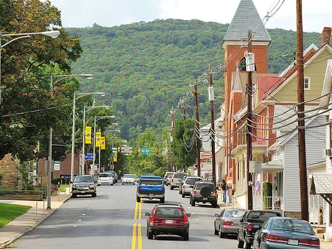 Rolling hills provide the perfect backdrop for a town that remembers what really matters in life.