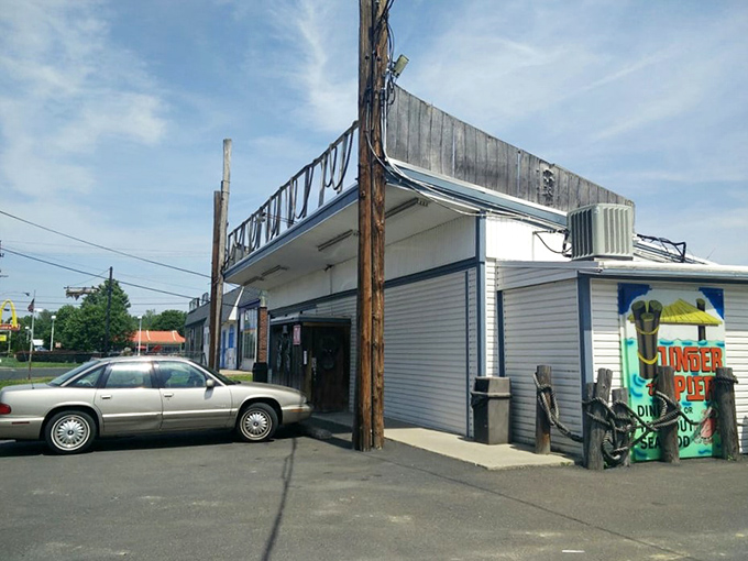Under the Pier's no-frills exterior is the classic "don't judge a book by its cover" of seafood joints.