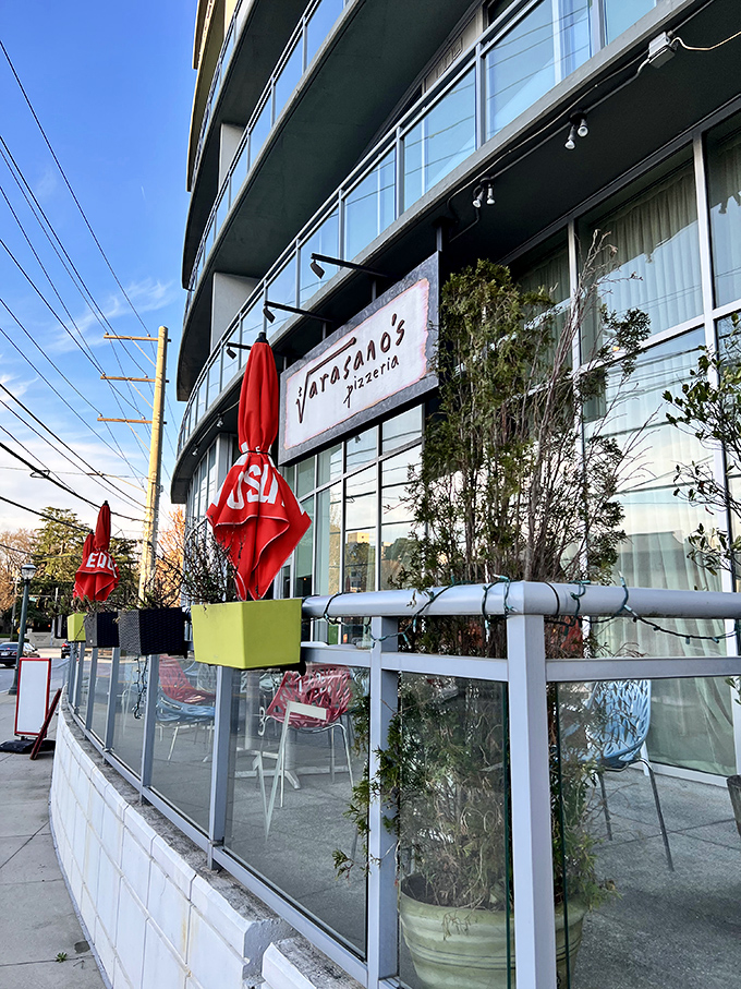 Sleek sophistication meets wood-fired tradition - where Buckhead dining gets a delicious Italian accent. 