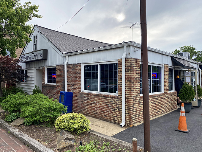 The Vienna Inn looks more like your favorite aunt's house than a restaurant&mdash;until you taste their legendary chili dogs.