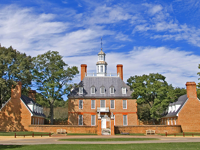 The Governor's Palace stands majestically, transporting visitors back to America's colonial golden age.