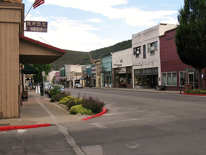 Yreka's historic downtown whispers Gold Rush tales while offering modern-day treasure: California living you can actually afford.