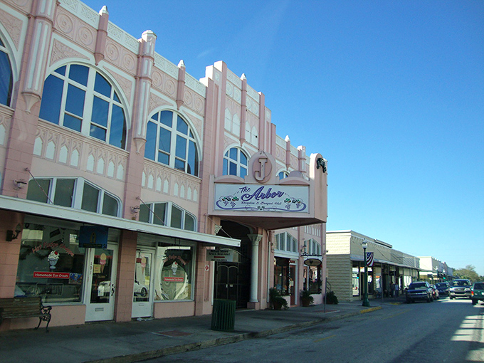 Arcadia's downtown murals turn everyday errands into delightful walks through outdoor art galleries.
