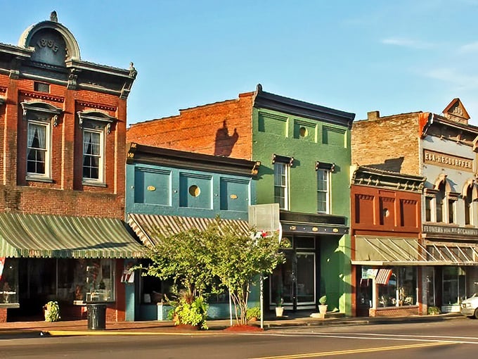 These vintage facades have seen countless shoppers and still welcome visitors with the same timeless charm as always.