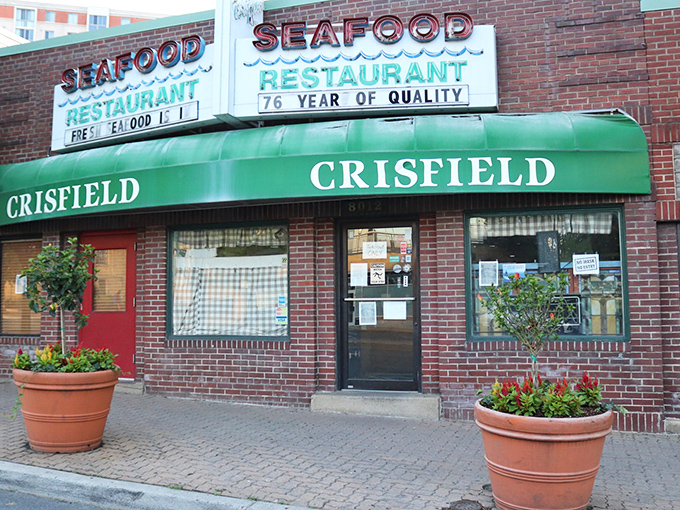 Crisfield's seafood joints don't need fancy signs&mdash;the aroma of Old Bay and steamed crabs is advertisement enough.