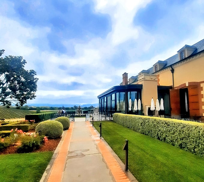 Stroll these manicured pathways between sips of bubbly. Domaine Carneros knows how to set a scene!
