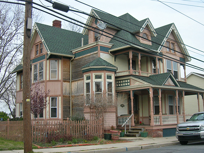 This Victorian beauty in Felton represents the affordable historic homes that make Delaware retirement both charming and budget-friendly.