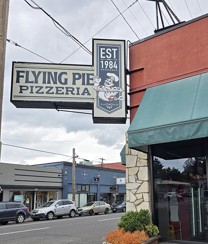 A pizzeria established in '84 doesn't need flash &ndash; just that perfect patina of neighborhood authenticity. 