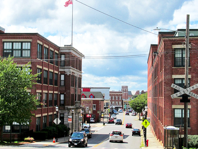 Gardner's downtown area features well-preserved industrial buildings, offering cultural richness and affordable housing options for seniors on fixed incomes.